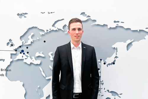 Voices on the GROB In-House Exhibition 2022 – Interview with Florian ...